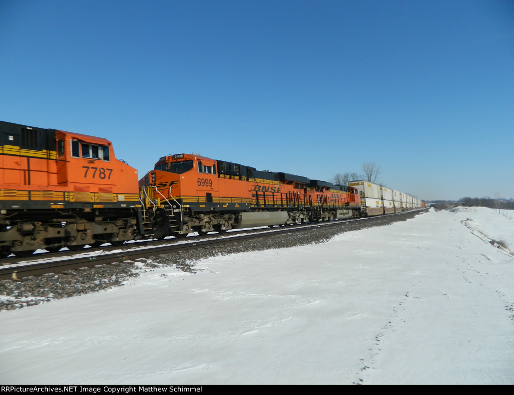 BNSF 6999